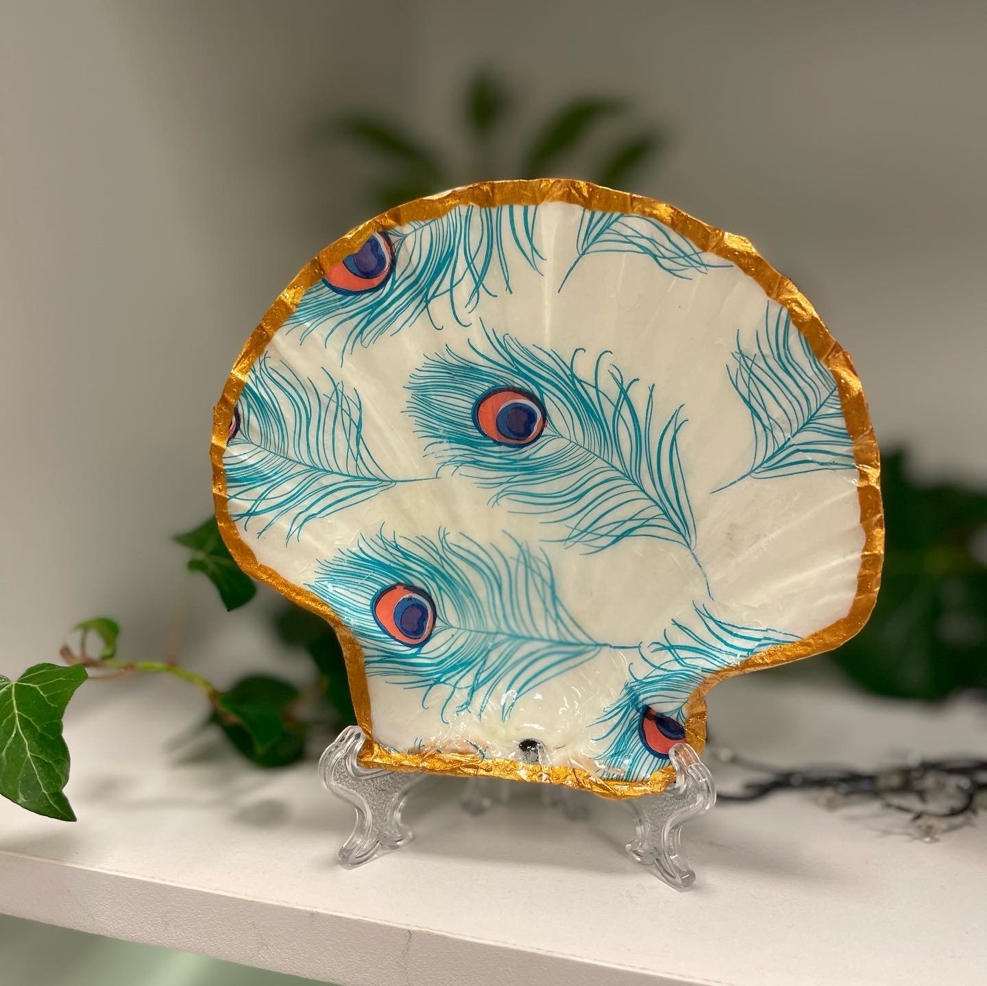 Beautiful Painted Shells - Made in Shropshire, UK by Francesca.