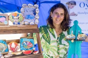 Beautiful Painted Shells - Made in Wiltshire, UK by Francesca.