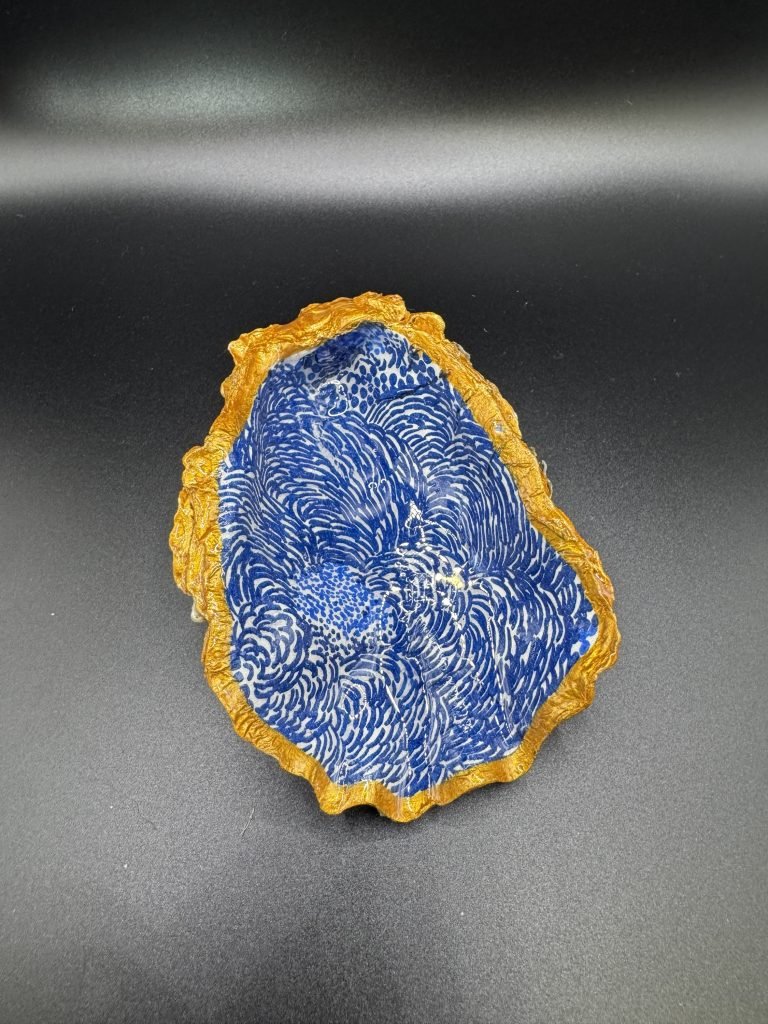 Large blue ditsy oyster - Oystera UK